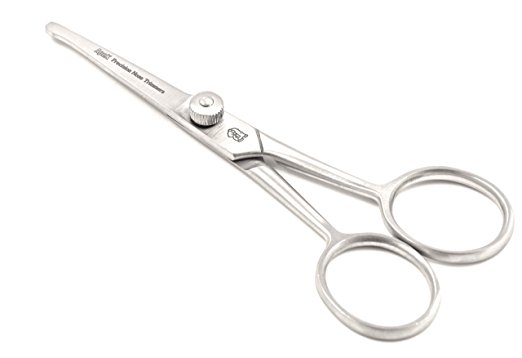 6 Best Nose Hair Trimmers Reviews - Top Rated Trimmers on The Market